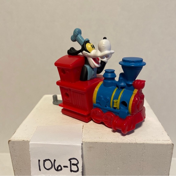 Disney | Toys | Disney World Mickey Minnies Runaway Railway Goofy ...